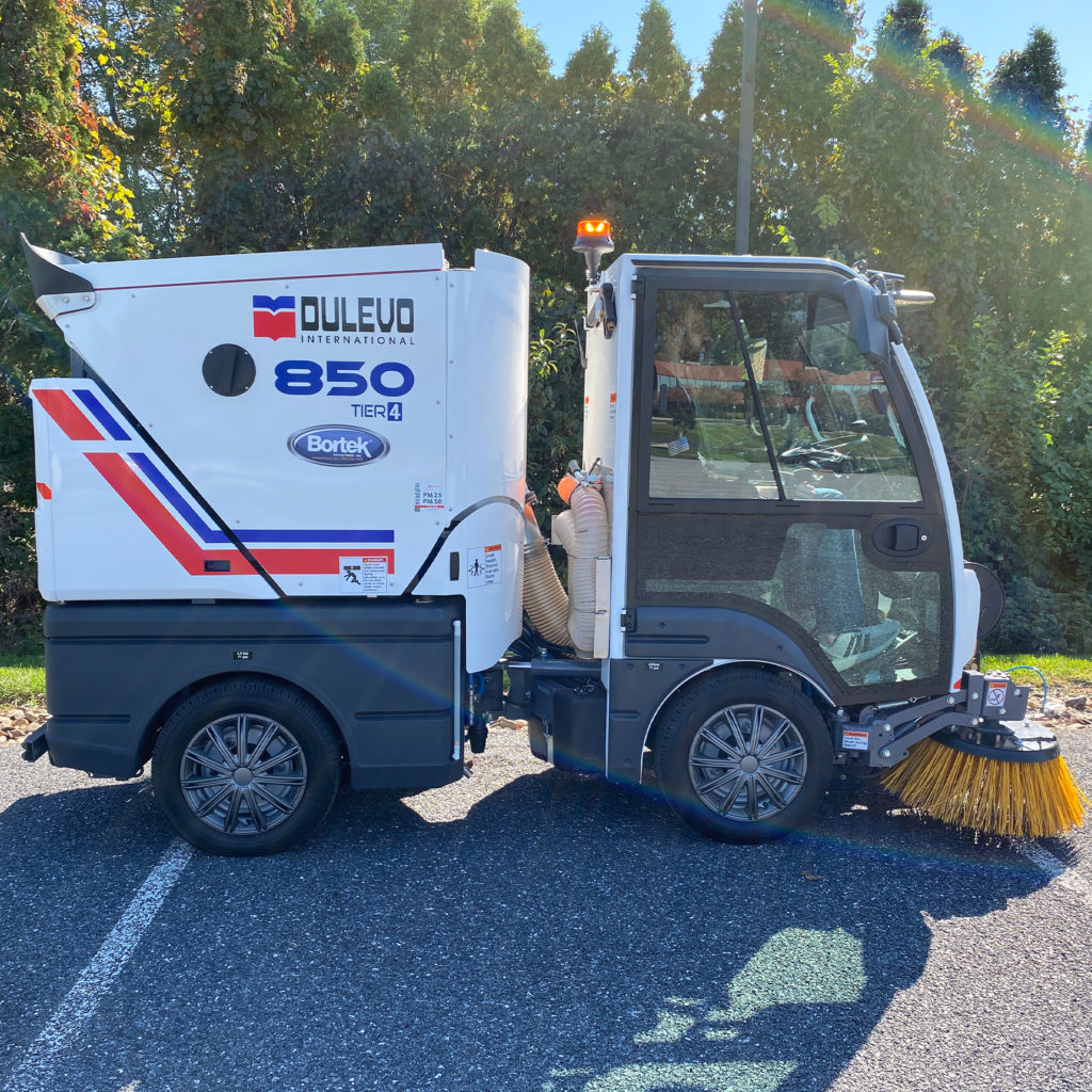 Dulevo 850 Mini Sweeper - Bortek Industries, Inc.®