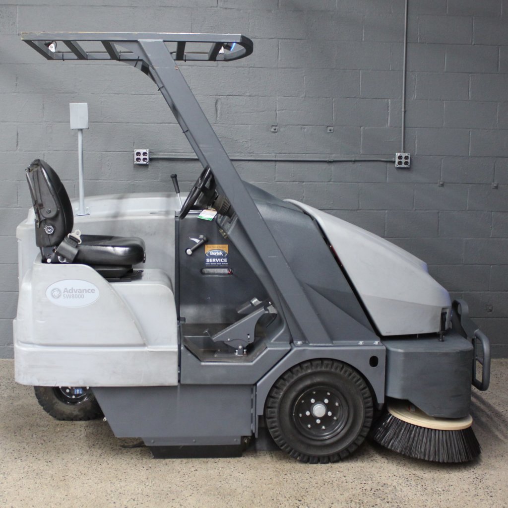 Used Advance SW8000 65G Sweeper- Bortek Industries